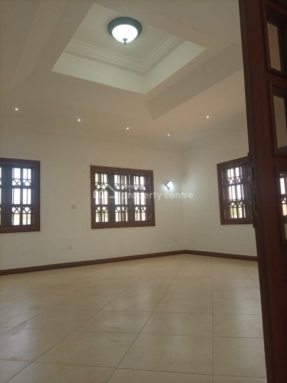For Rent: Executive 4 Bedrooms House, Community 22, Tema, Accra | 4 ...