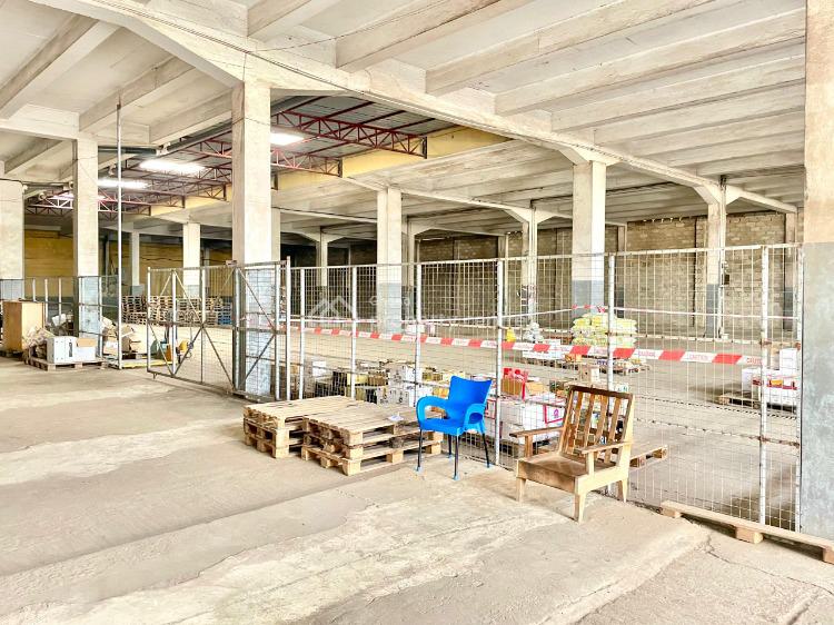 For Rent: A Warehouse Pallet Space, Accra Metropolitan, Accra | Ghana ...