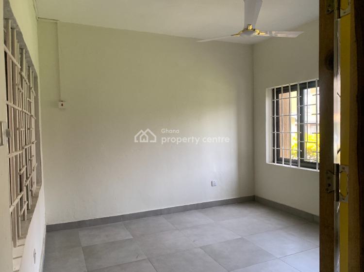 For Rent: Modern Two Bedroom Apartment Available, Community 3, Tema ...