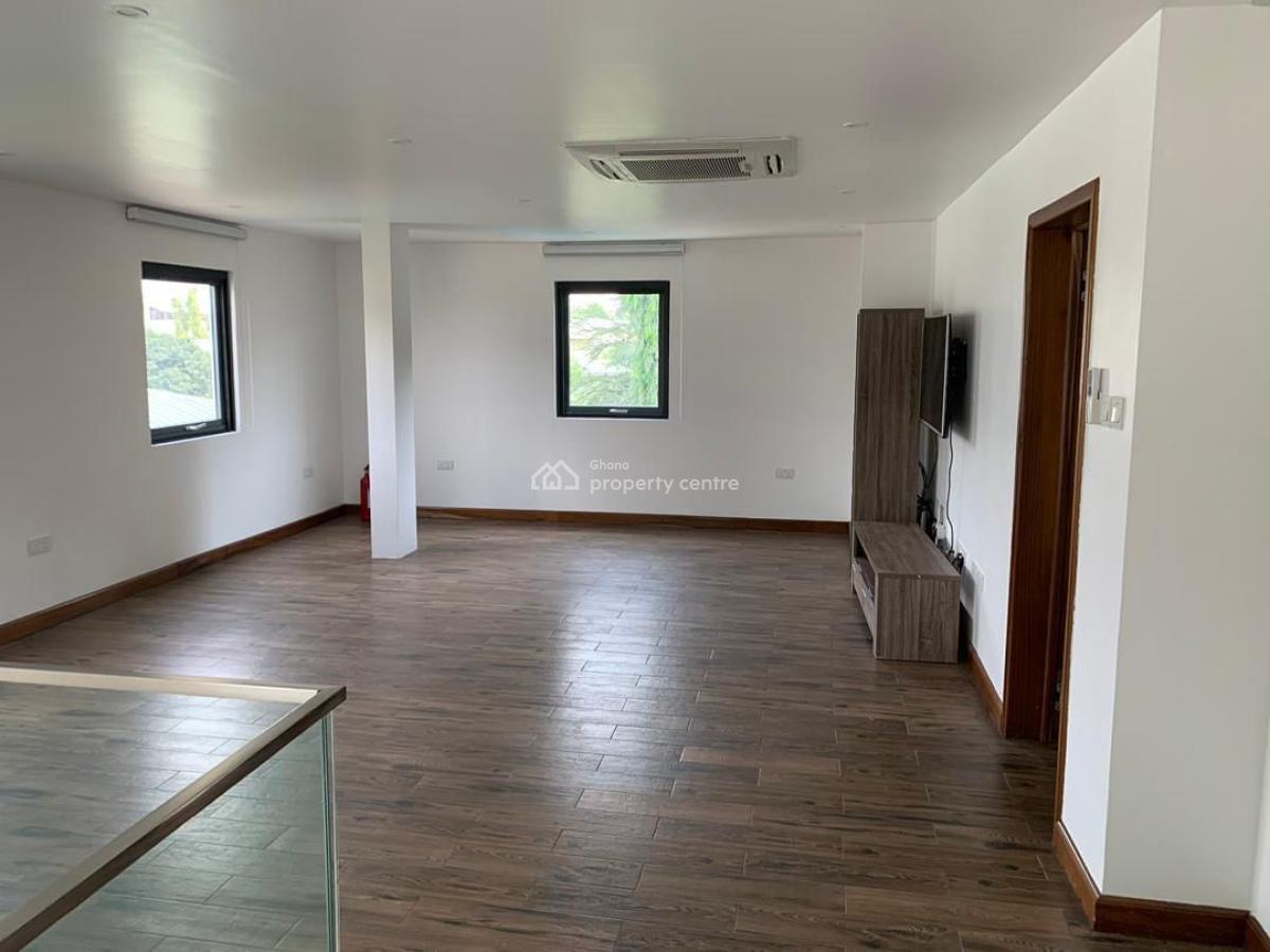 For Rent: Executive 4 Bedrooms House With A Boys Quarters, Airport ...