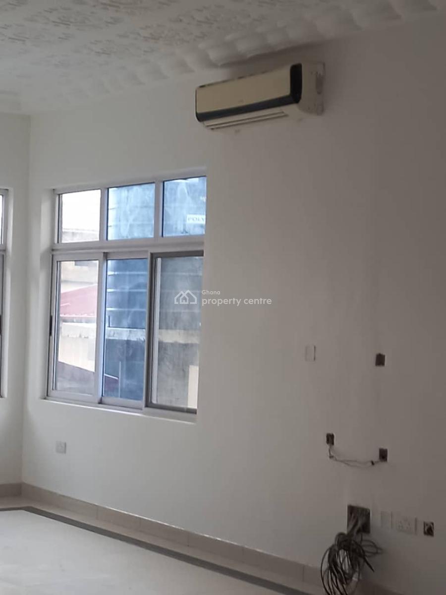 For Sale: Executive Furnished 7-bedroom House, Kumasi Metropolitan ...